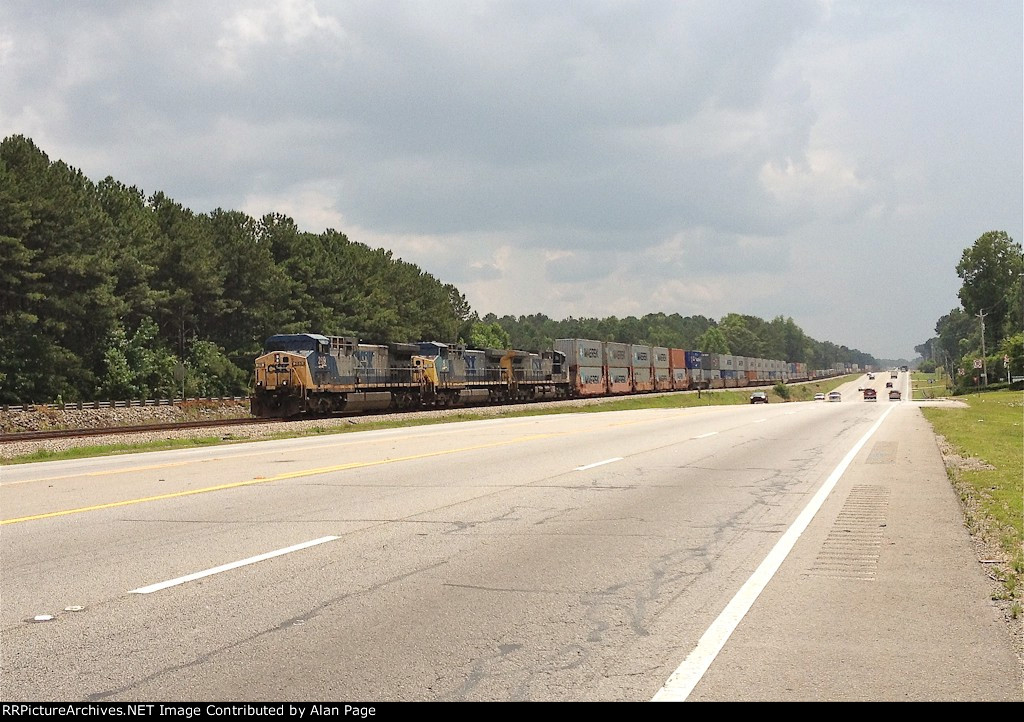 CSX AC44CWs 289, 5, and 134